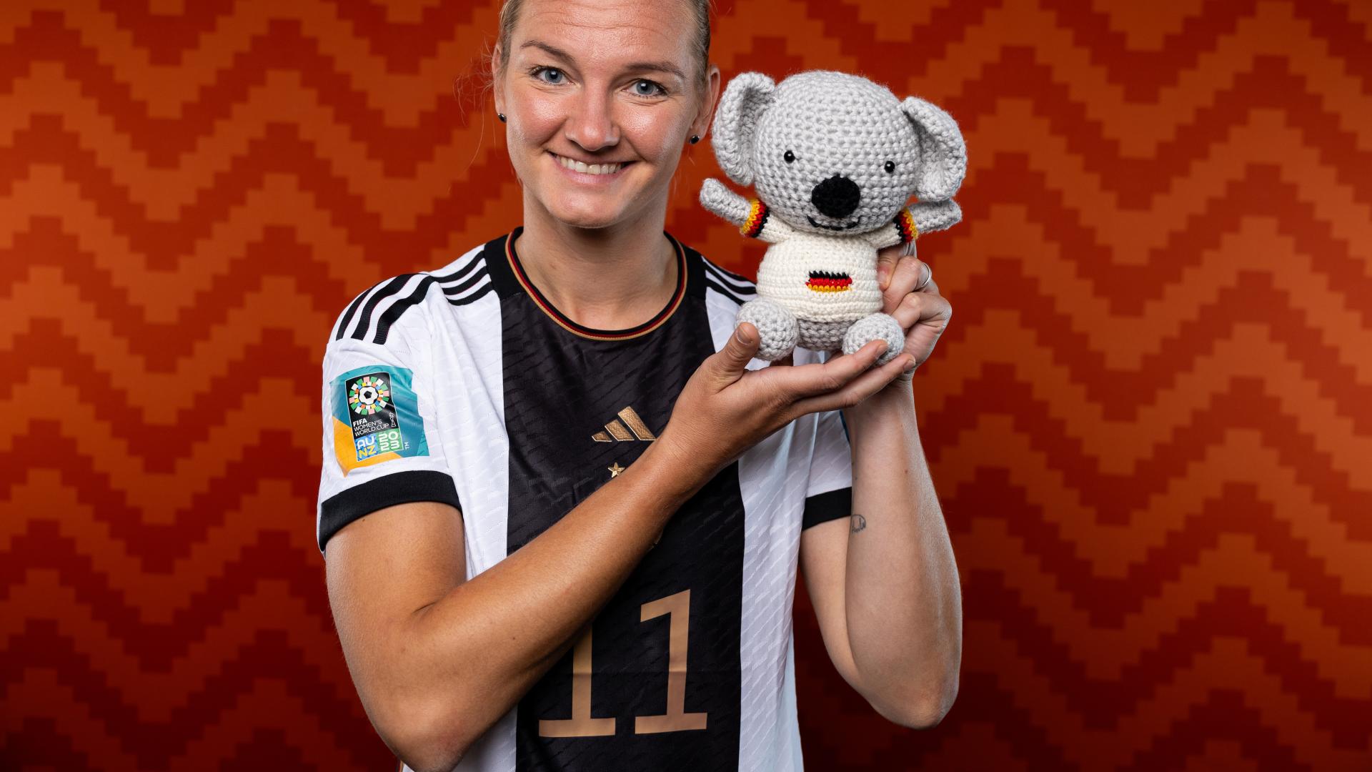 Alexandra Popp: So lebt Poppi ganz privat