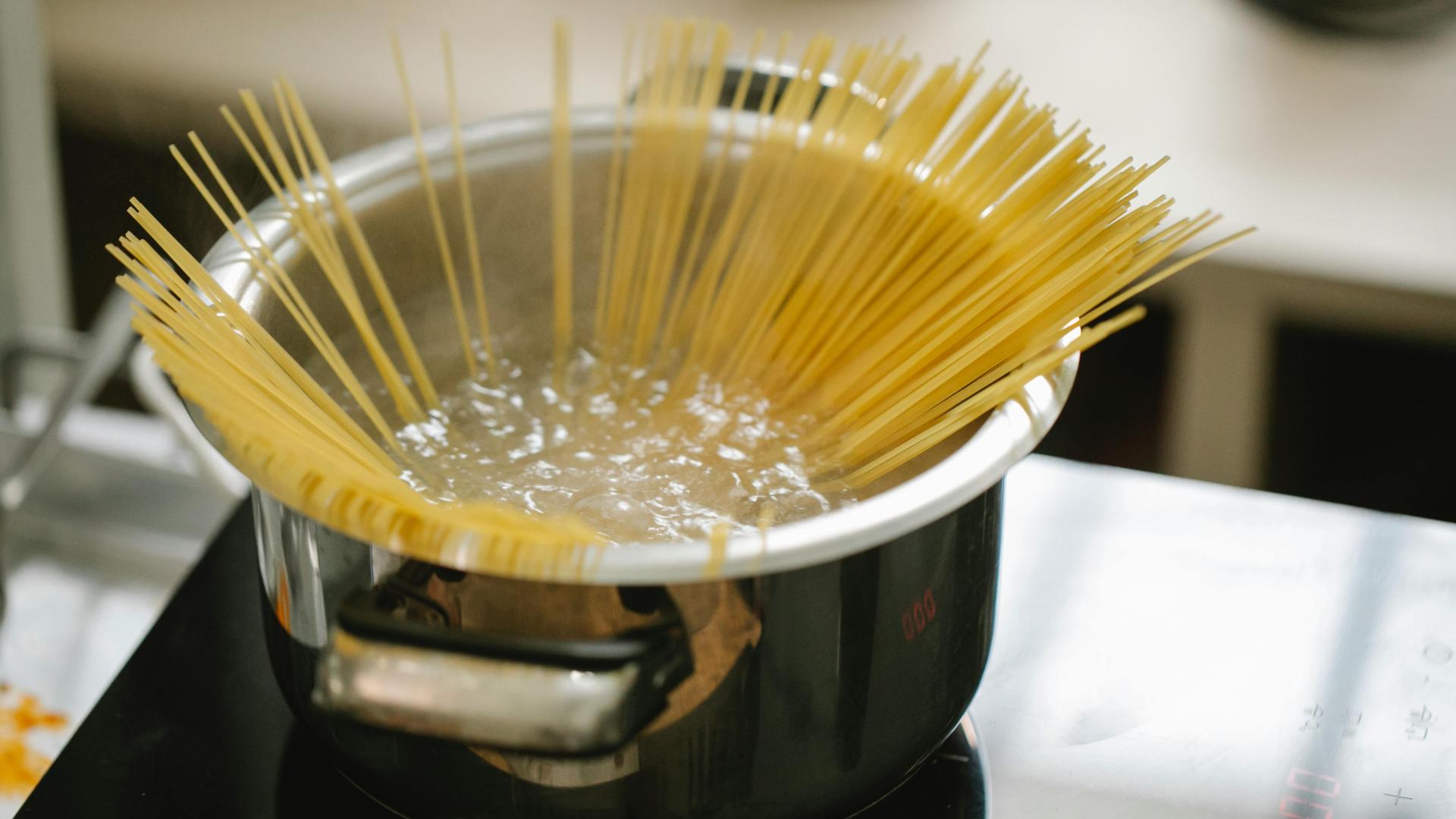 Verwunderlich Nudel Wie Lange Kochen Fotos