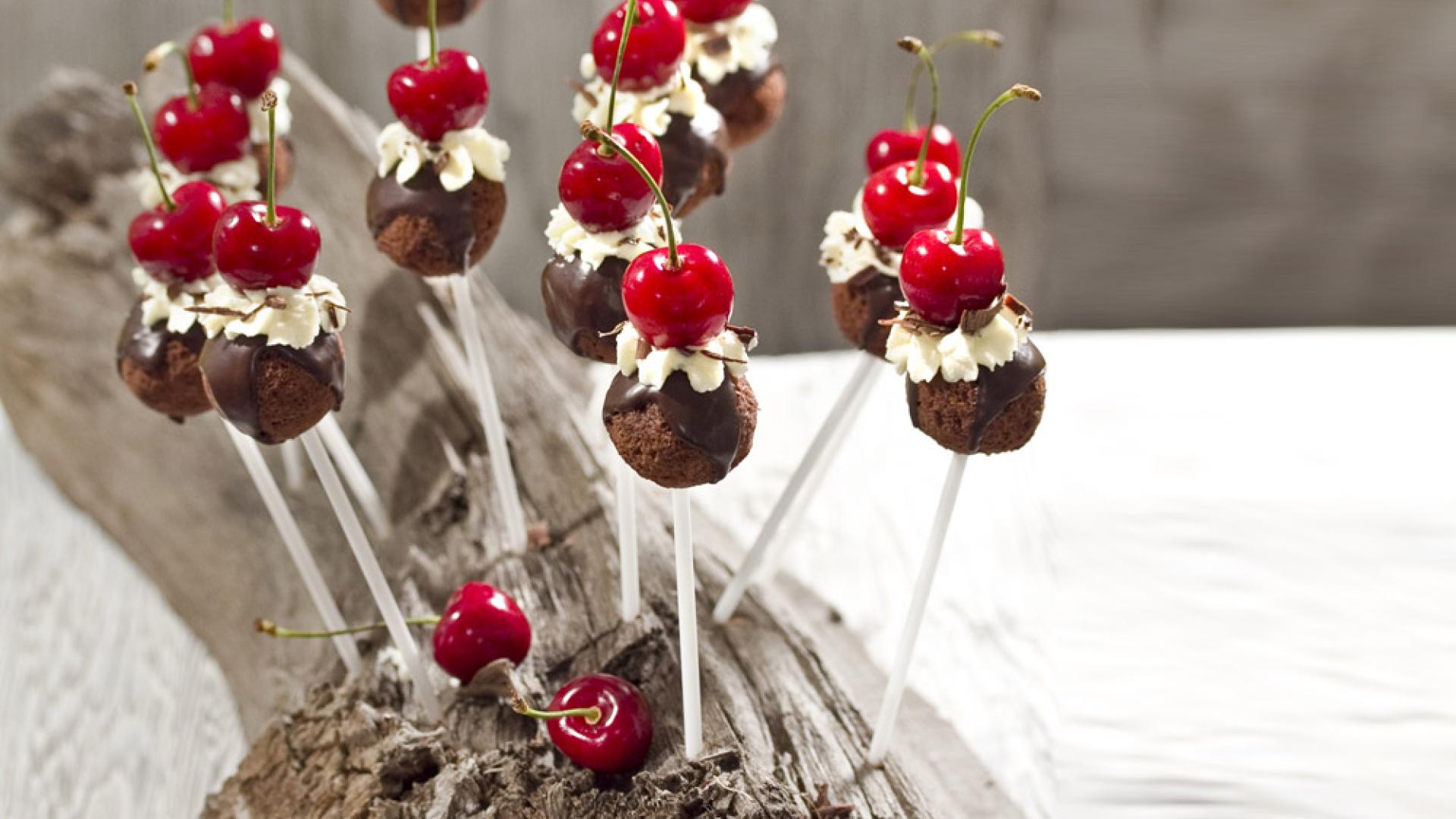 Rezept: Schwarzwälder Kirsch Cake Pops