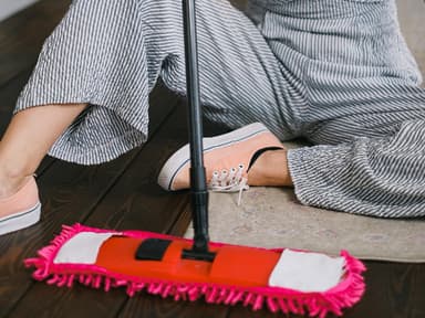 Boden wischen: Die 9 besten Hausmittel