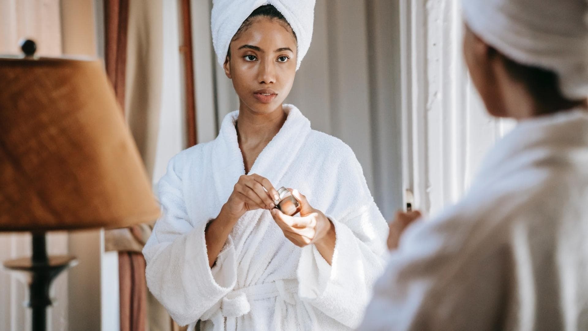 Der 3-Euro-Augen-Roller von Rossmann ist ein echter Jungbrunnen