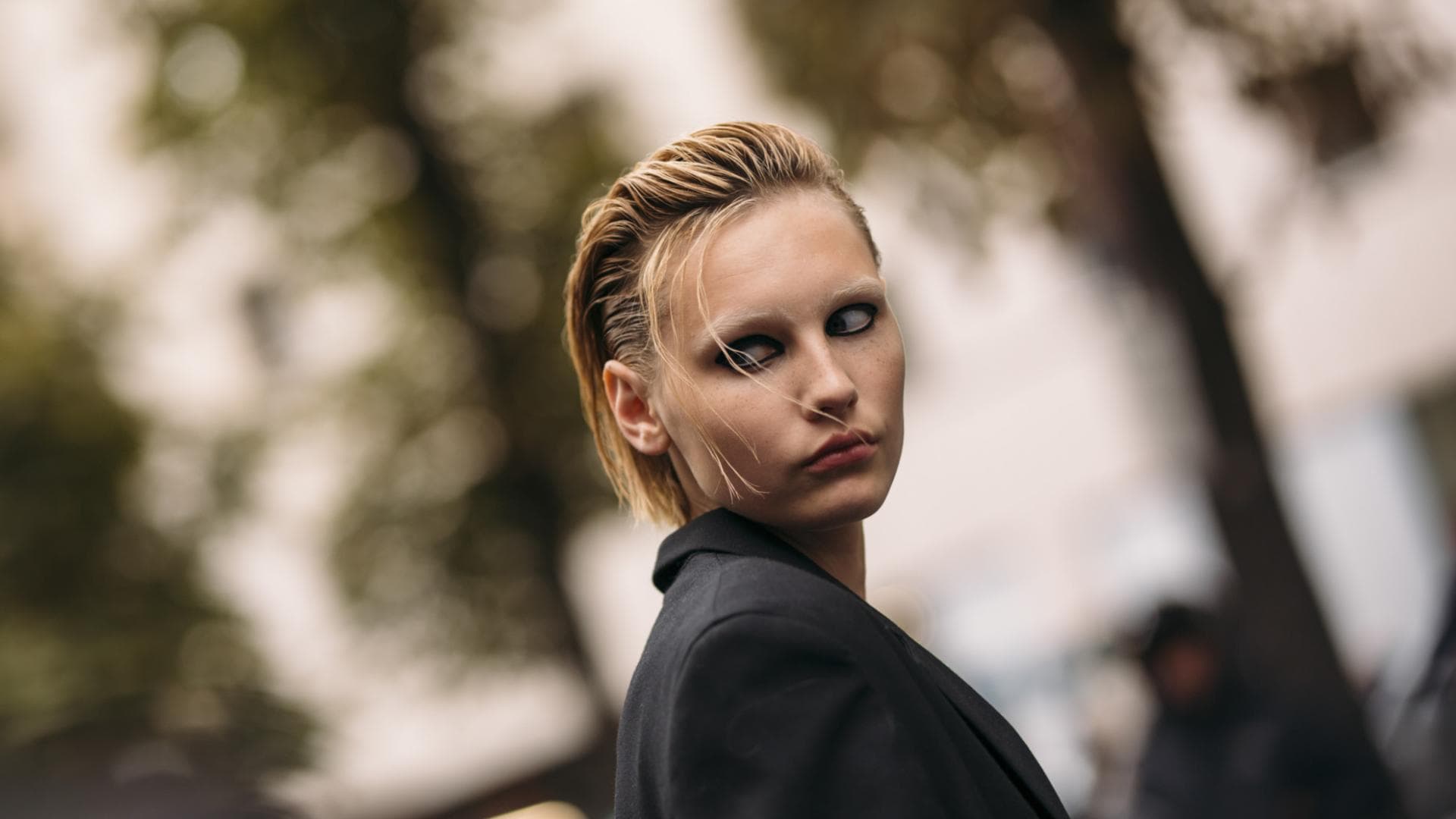 Bleached Eyebrows: So gelingt der Beauty-Trend